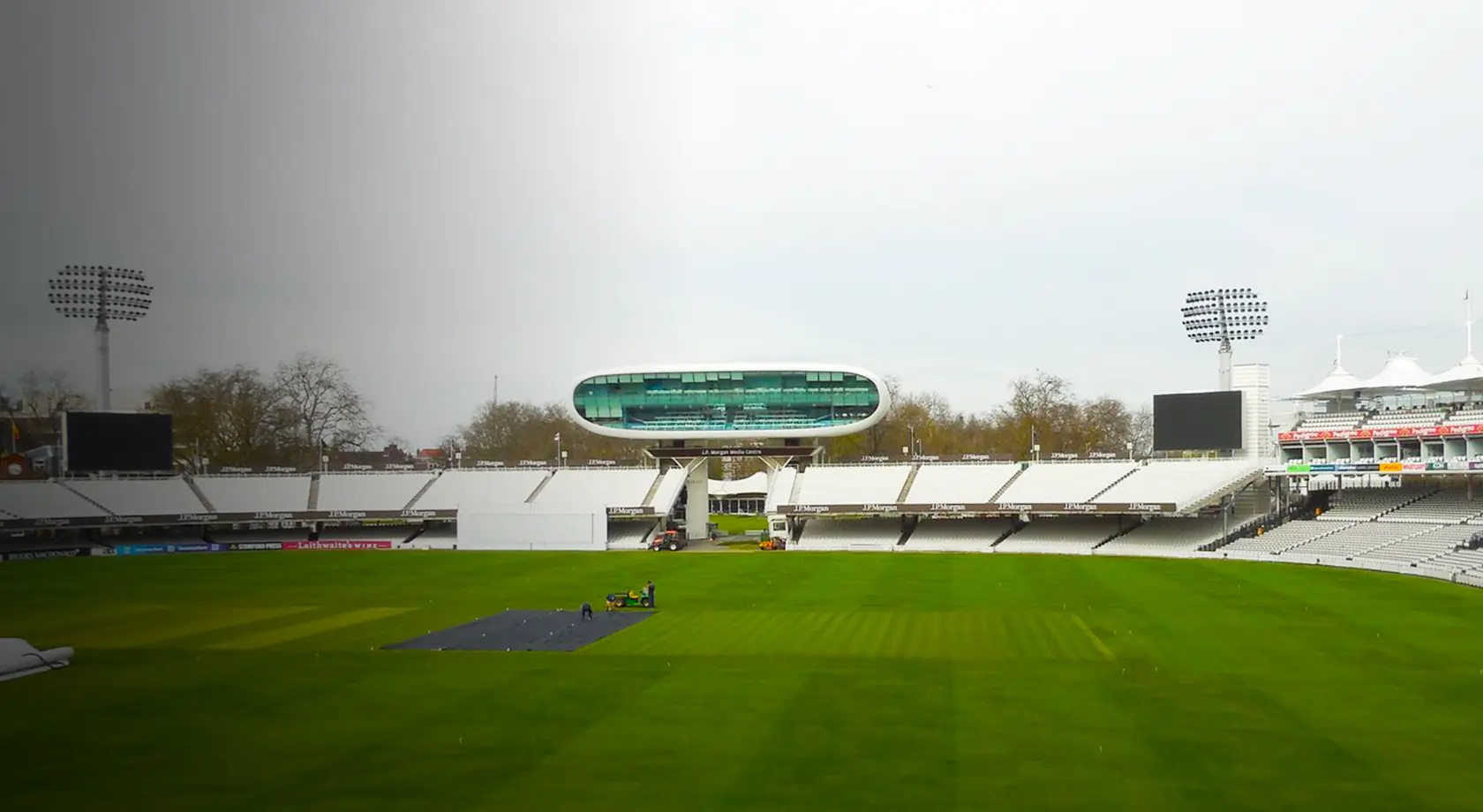 Lord's Pitch Report and Stats
